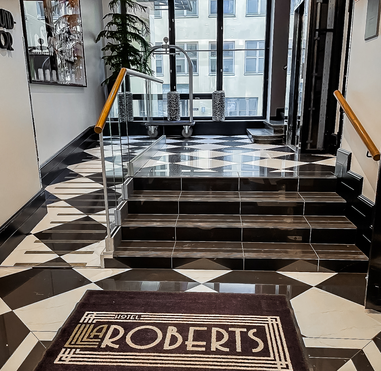 Hotel Lilla Roberts: Helsinki’s Art Deco-Inspired Hideaway